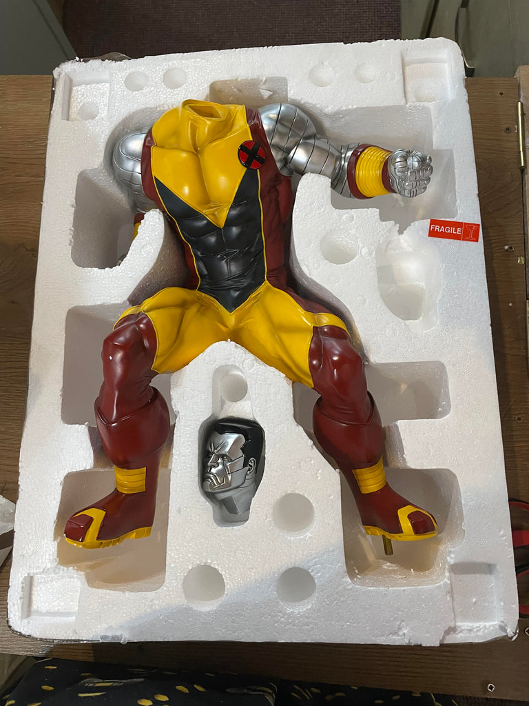 Sideshow Colossus 1/4 Scale Comiquette Resin Statue - Sideshow Premium ...